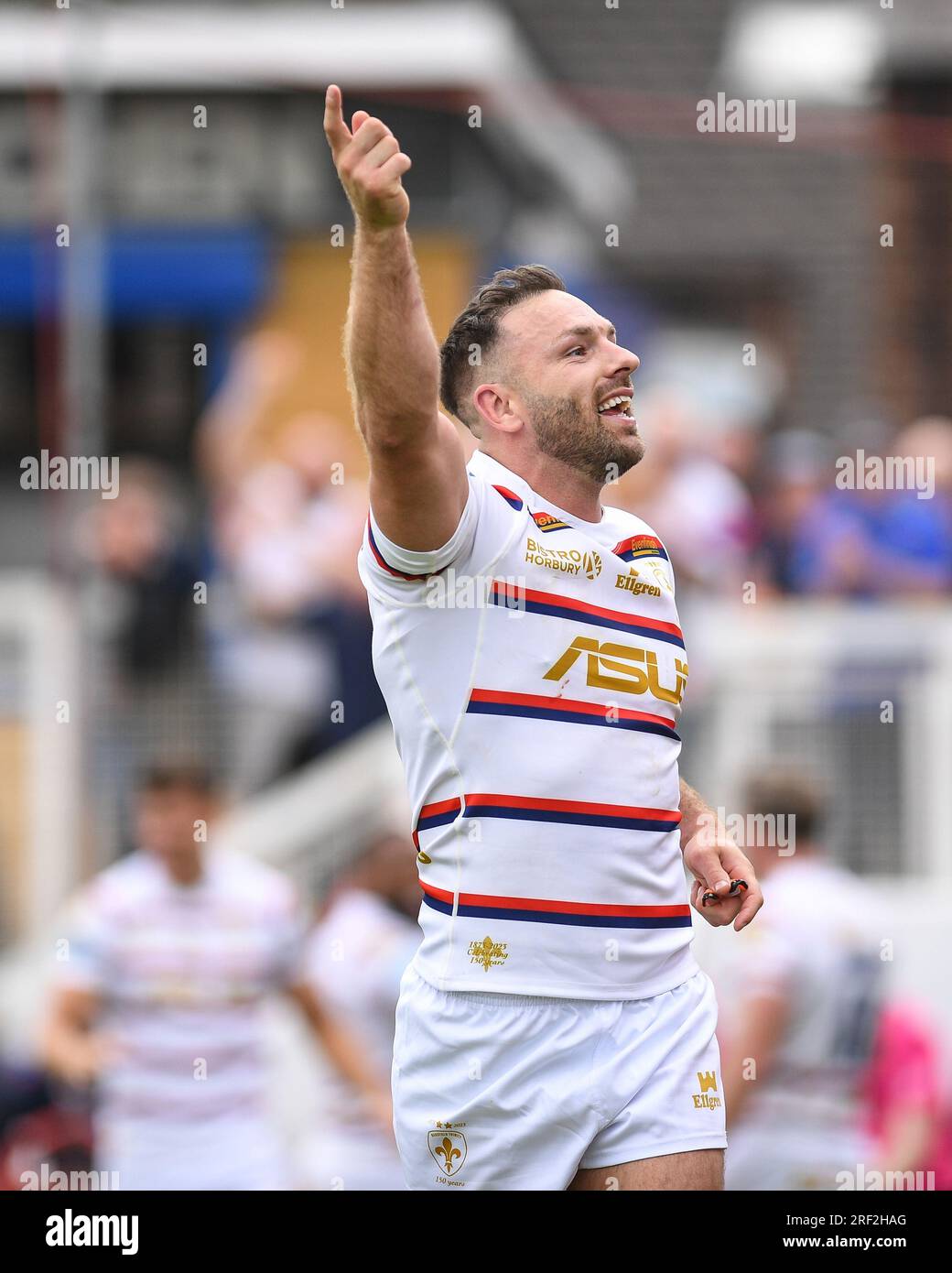 Wakefield, England - 30th July 2023 Wakefield Trinity's Luke Gale ...