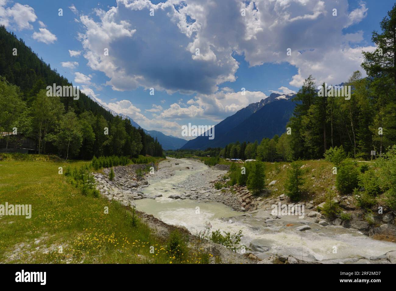 Vallee de larve hi-res stock photography and images - Alamy