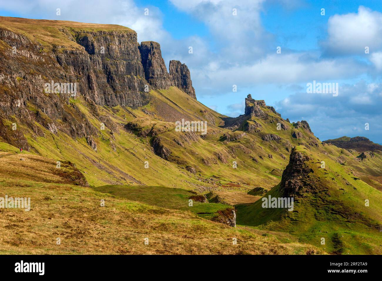 The Quiraing and Cleat from Bioda Buidhe, Trotternish, Isle of Skye ...