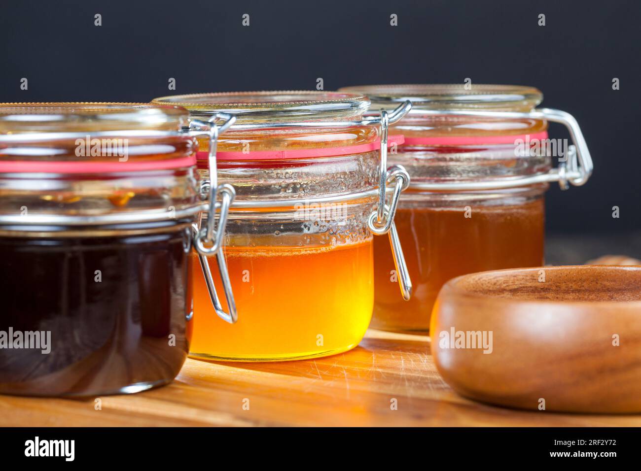 Several bee types hi-res stock photography and images - Alamy