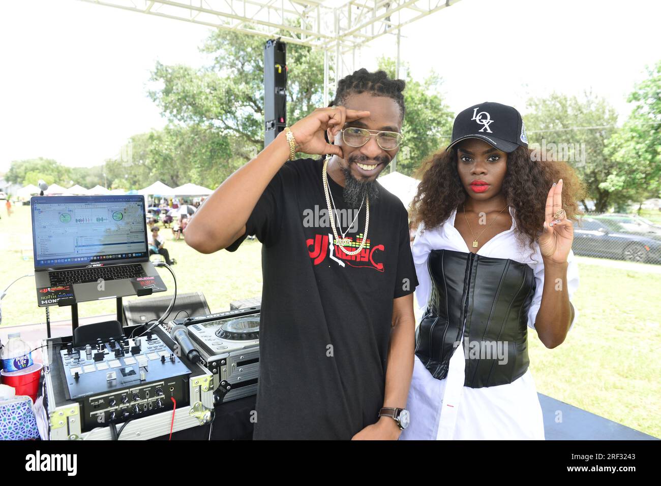 Dr umar johnson hi-res stock photography and images - Alamy