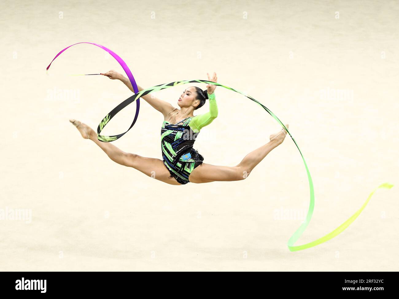 Rhythmic gymnastics chengdu hi-res stock photography and images - Alamy