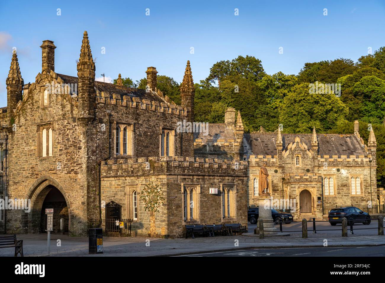 Das Rathaus – Town Hall in Tavistock, Devon, England, Großbritannien ...