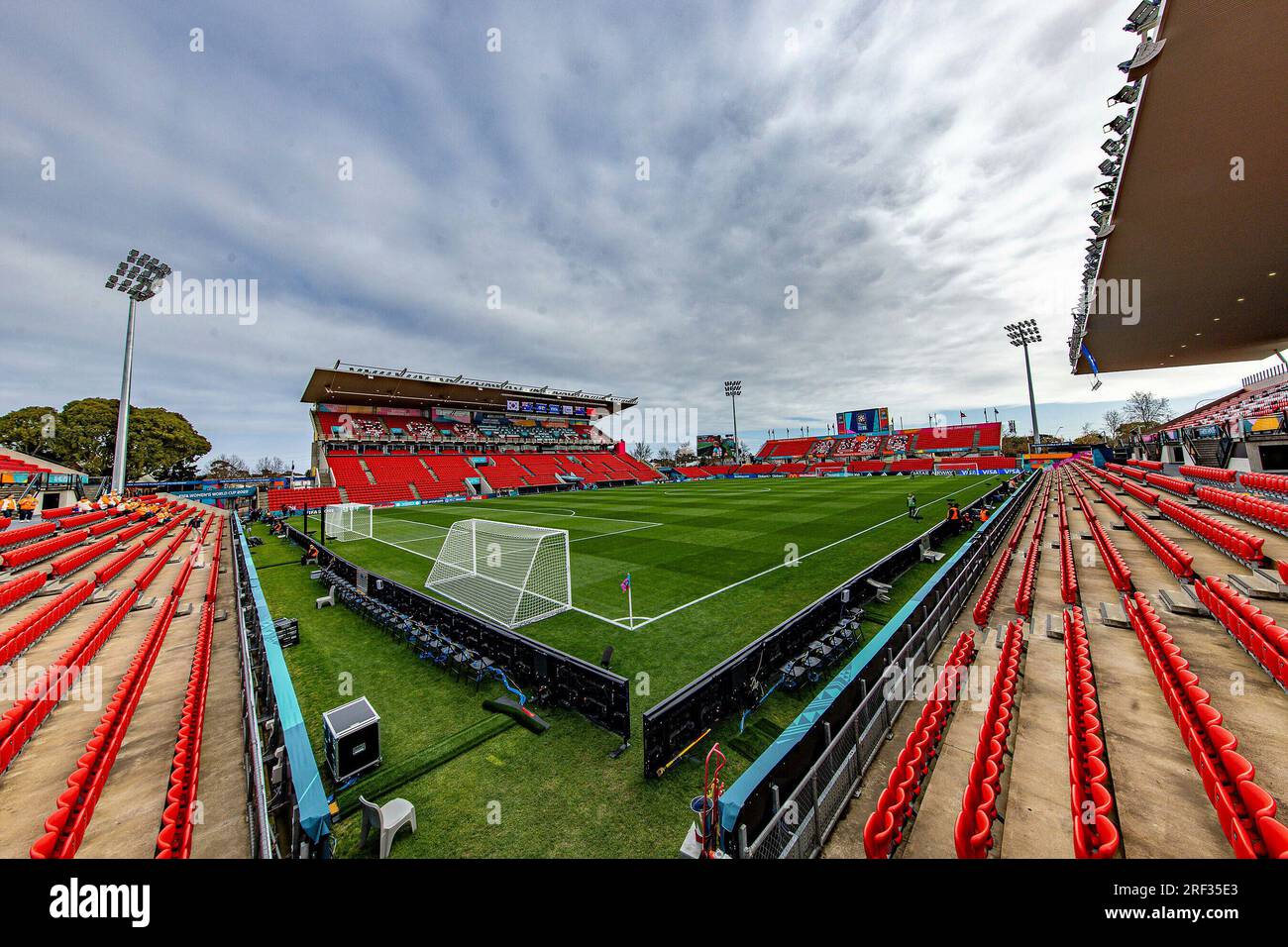 Hindmarsh stadium view hi-res stock photography and images - Alamy
