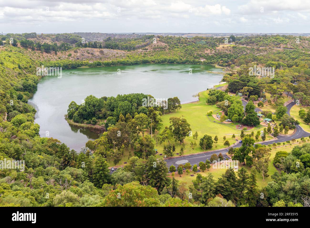 Valley Lake viewed from the Potters Point Lookout on a day, Mount ...