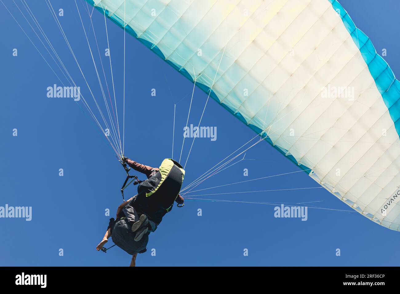 Paraglider bali hi-res stock photography and images - Alamy