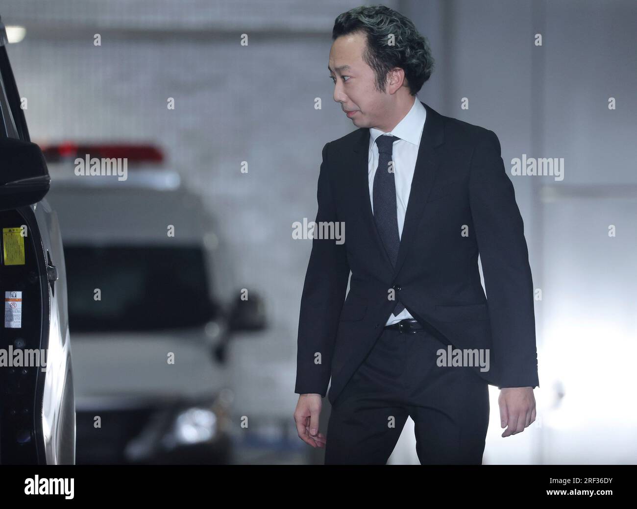 Kabuki actor Ichikawa Ennosuke who was released after paying a bail ...