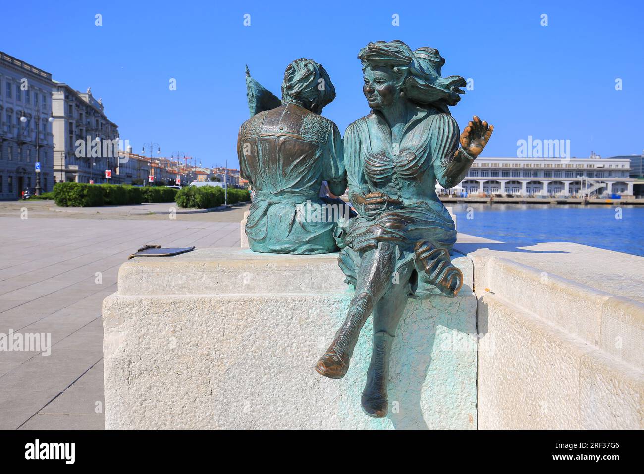 Bronze statue Le ragazze de Trieste on the promenade Stock Photo - Alamy
