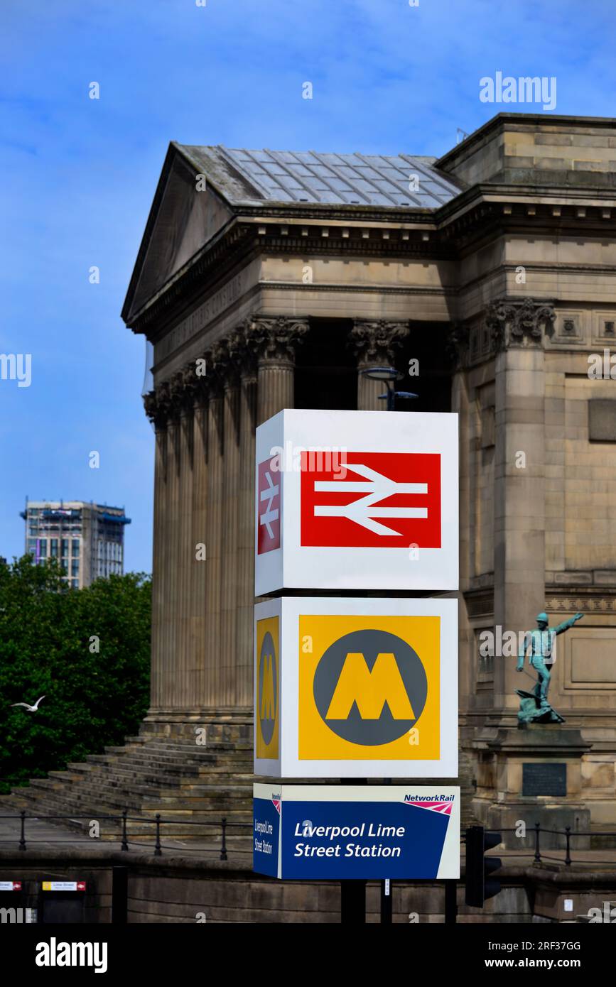Lime street station liverpool metro hi-res stock photography and images ...