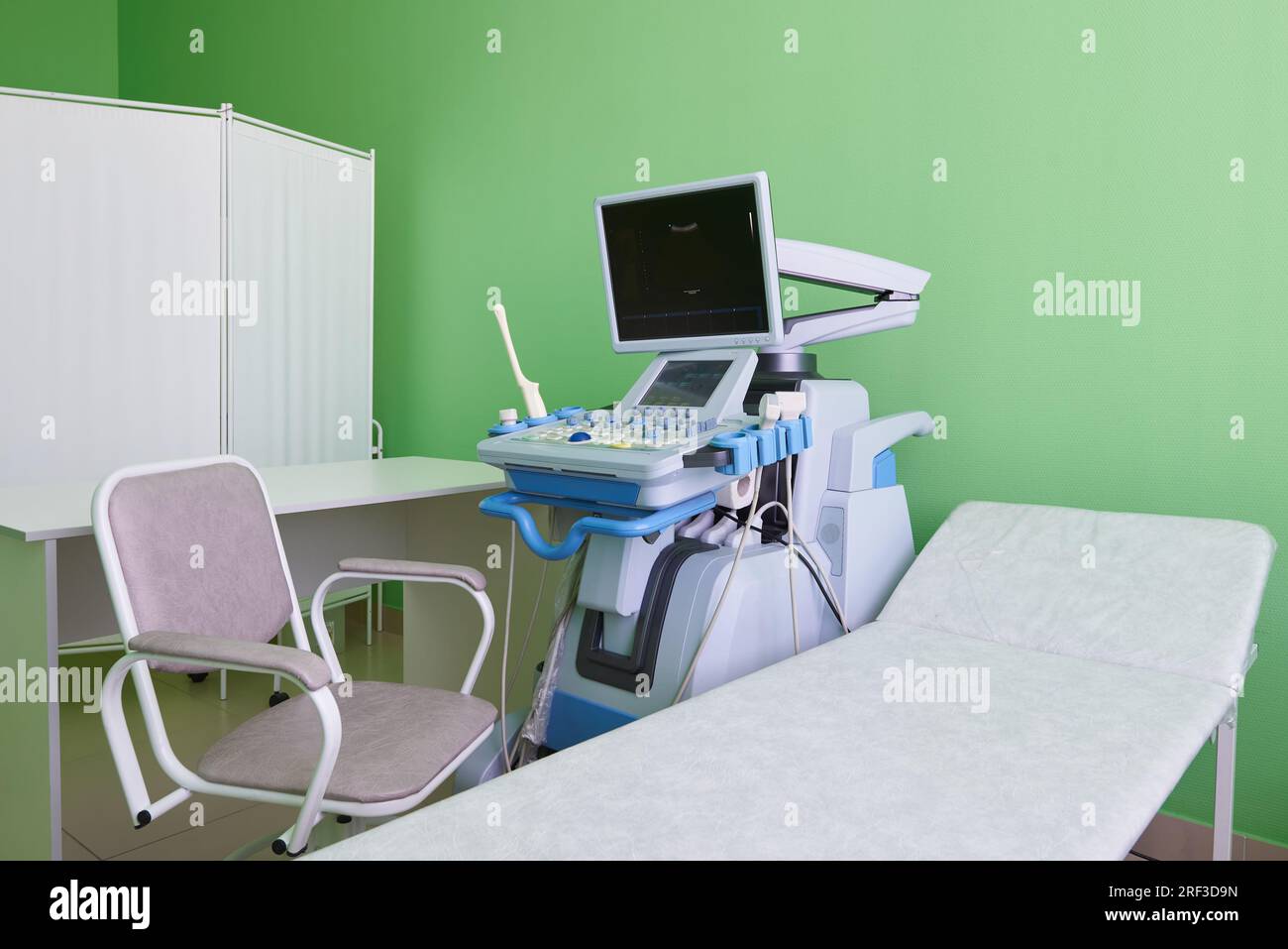 Examination room with ultrasound machine Stock Photo - Alamy