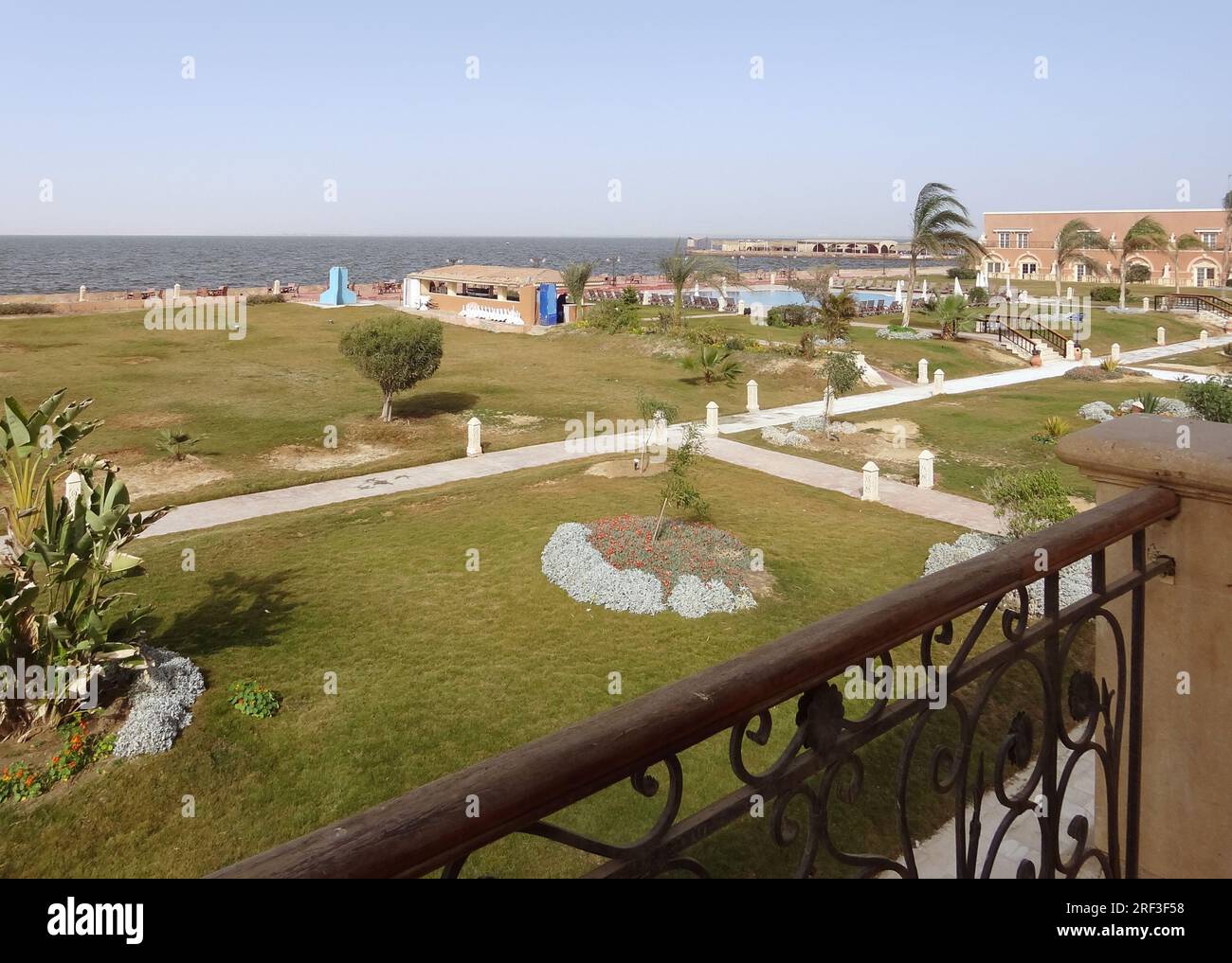 sunny scenery at Lake Moeris in Egypt Stock Photo - Alamy