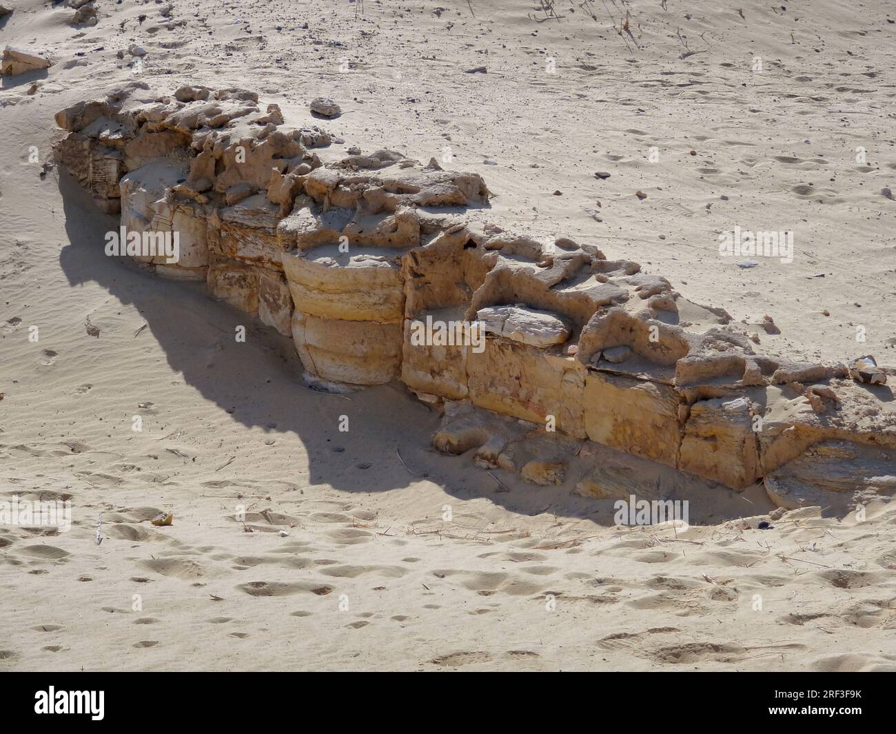 architectural remains at Bahariya Oasis in Egypt Stock Photo - Alamy