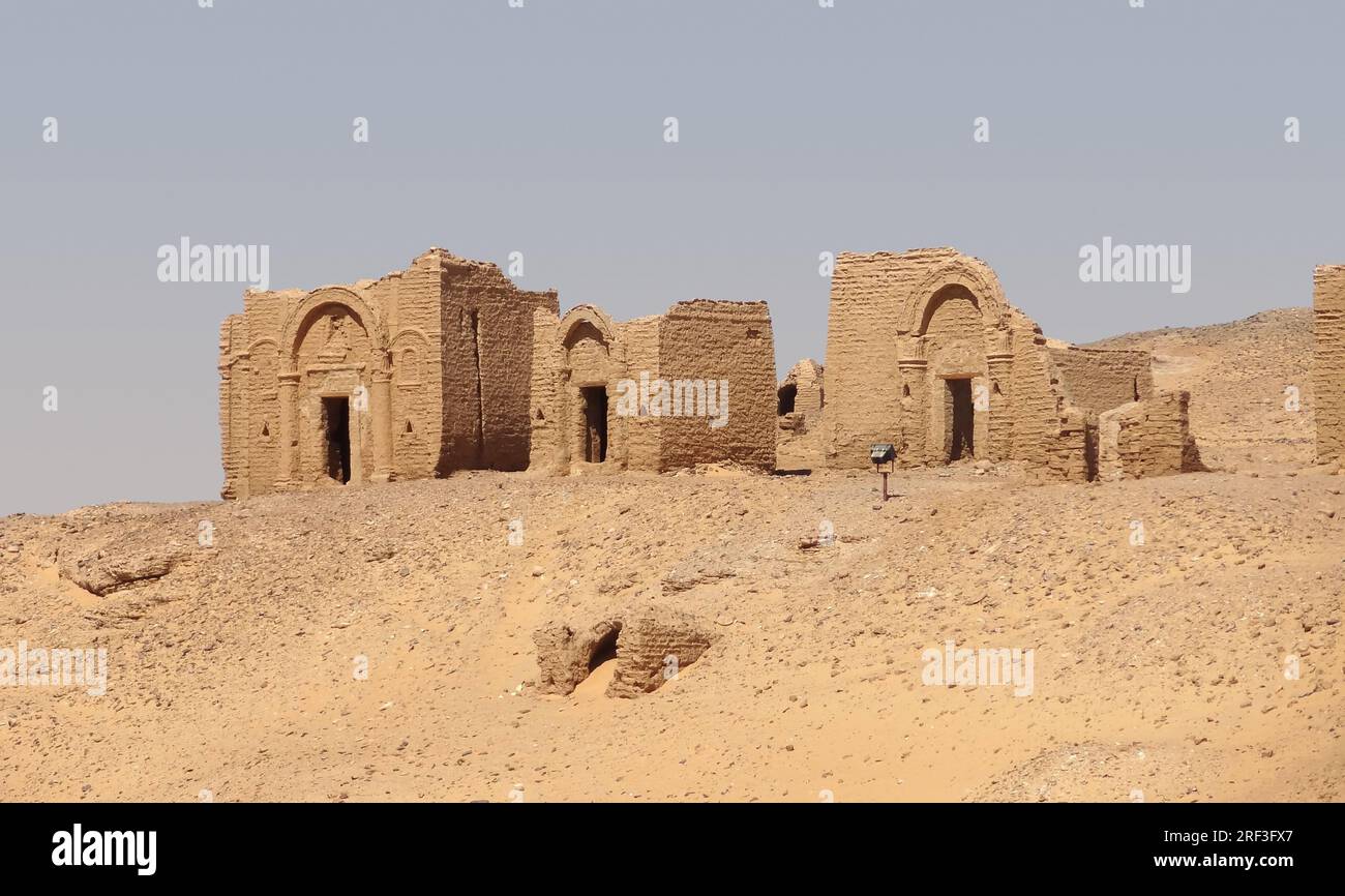 impression around gabbanat el bagawat, a historic graveyard in Egypt ...