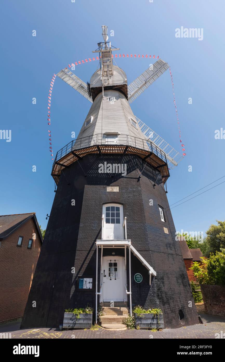 England, Kent, Weald of Kent, Cranbrook, The Union Windmill, England's ...