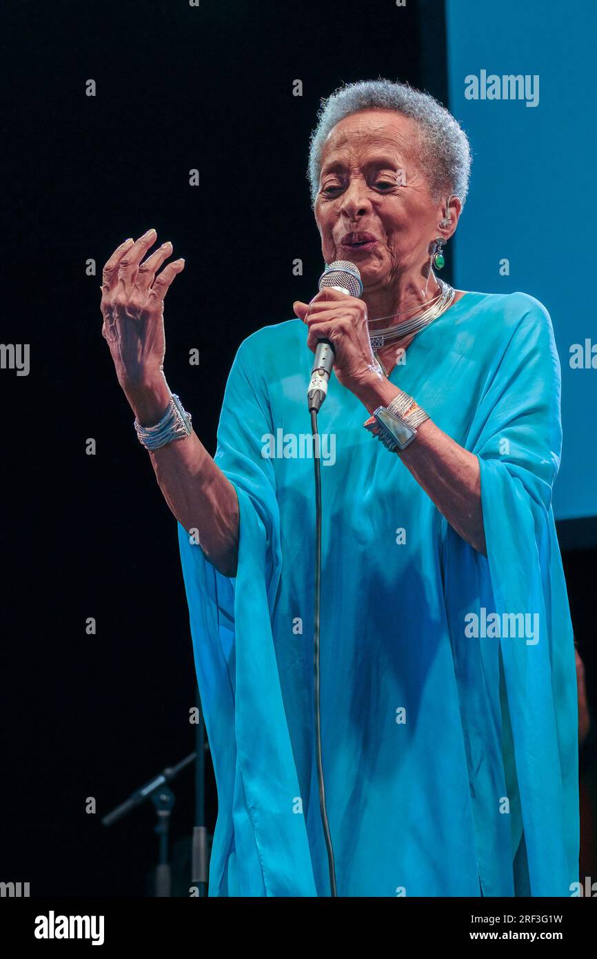 Peruvian Susana Baca performing in the Siam tent at Womad, Charlton ...