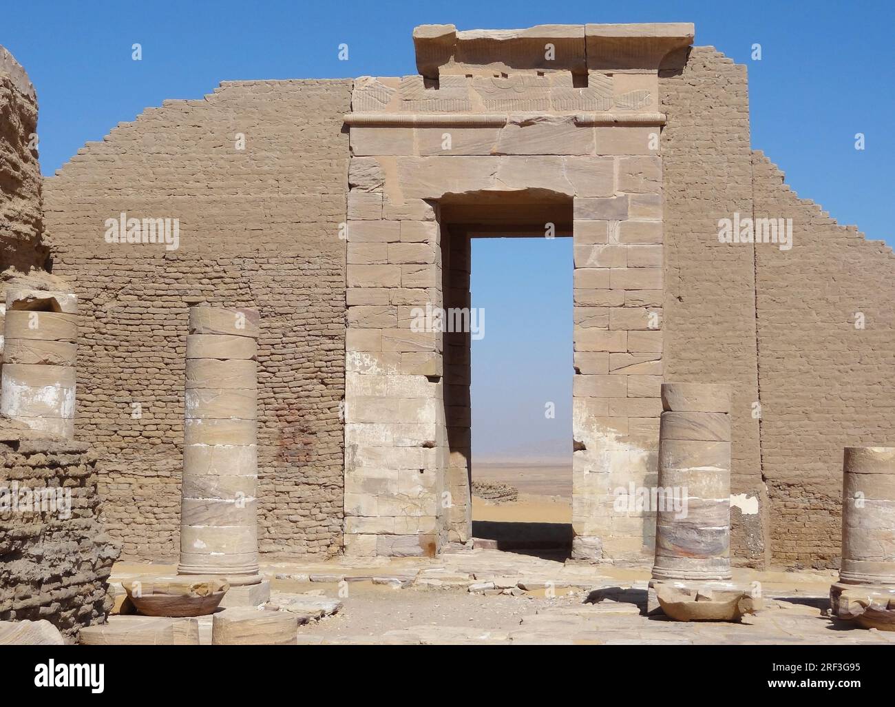ruins at Qasr Dusch, a archaeological site in Kharga Oasis in Egypt ...