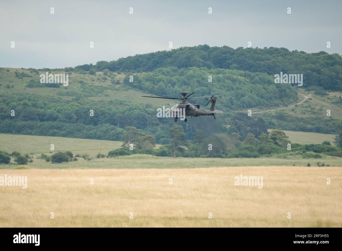 close up of British army AH-64E Boeing Apache Attack helicopter (ZM722 ...