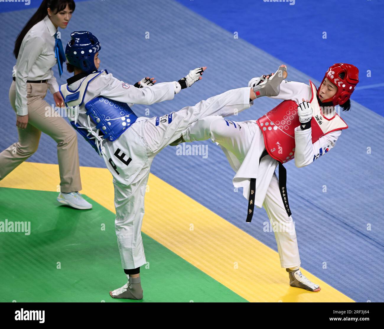 Chia ling hi-res stock photography and images - Alamy