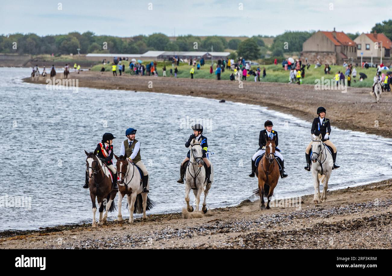 Fisherrow sands scotland hi-res stock photography and images - Alamy