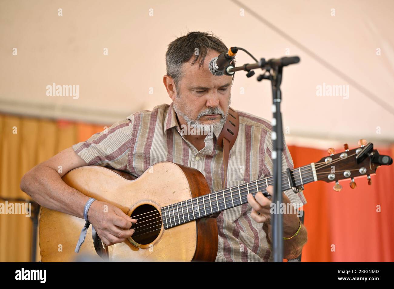 Guitarist, Andy Hillhouse, Mission Folk Music Festival, Mission ...
