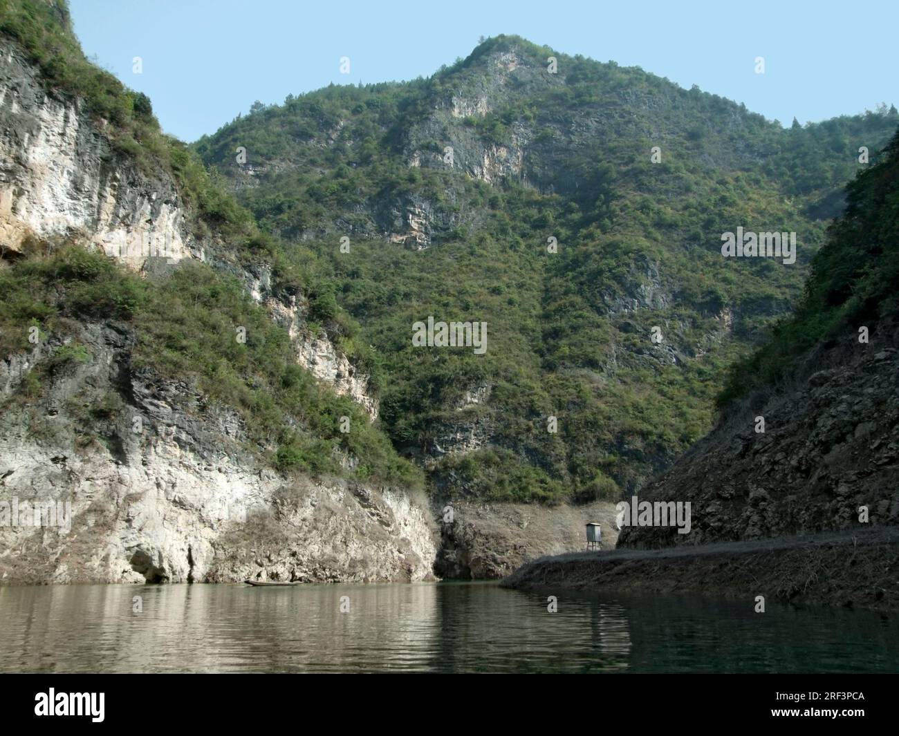Shen nong stream hi-res stock photography and images - Alamy