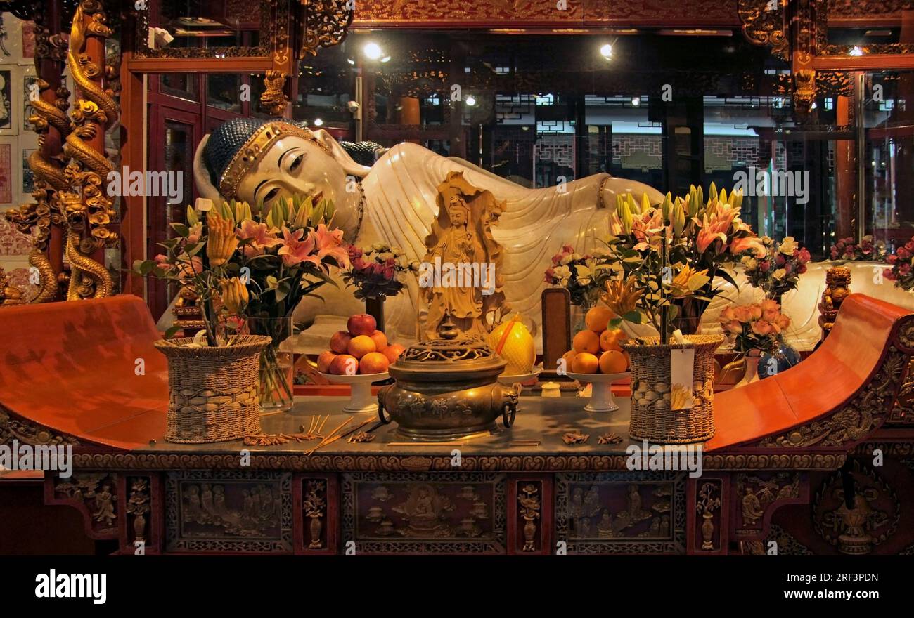 Jade column hi-res stock photography and images - Alamy