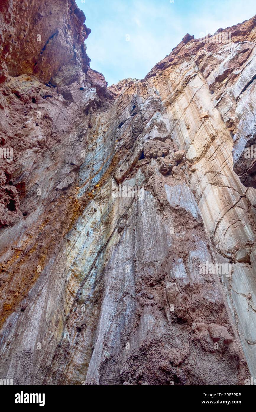Felsenwand. Geological fault. Stone vertical wall, hard rock exposures ...