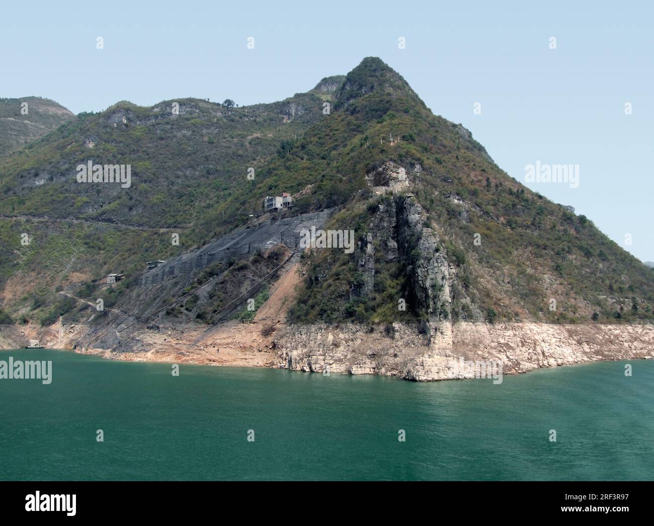waterside scenery along the Yangtze River in China Stock Photo - Alamy
