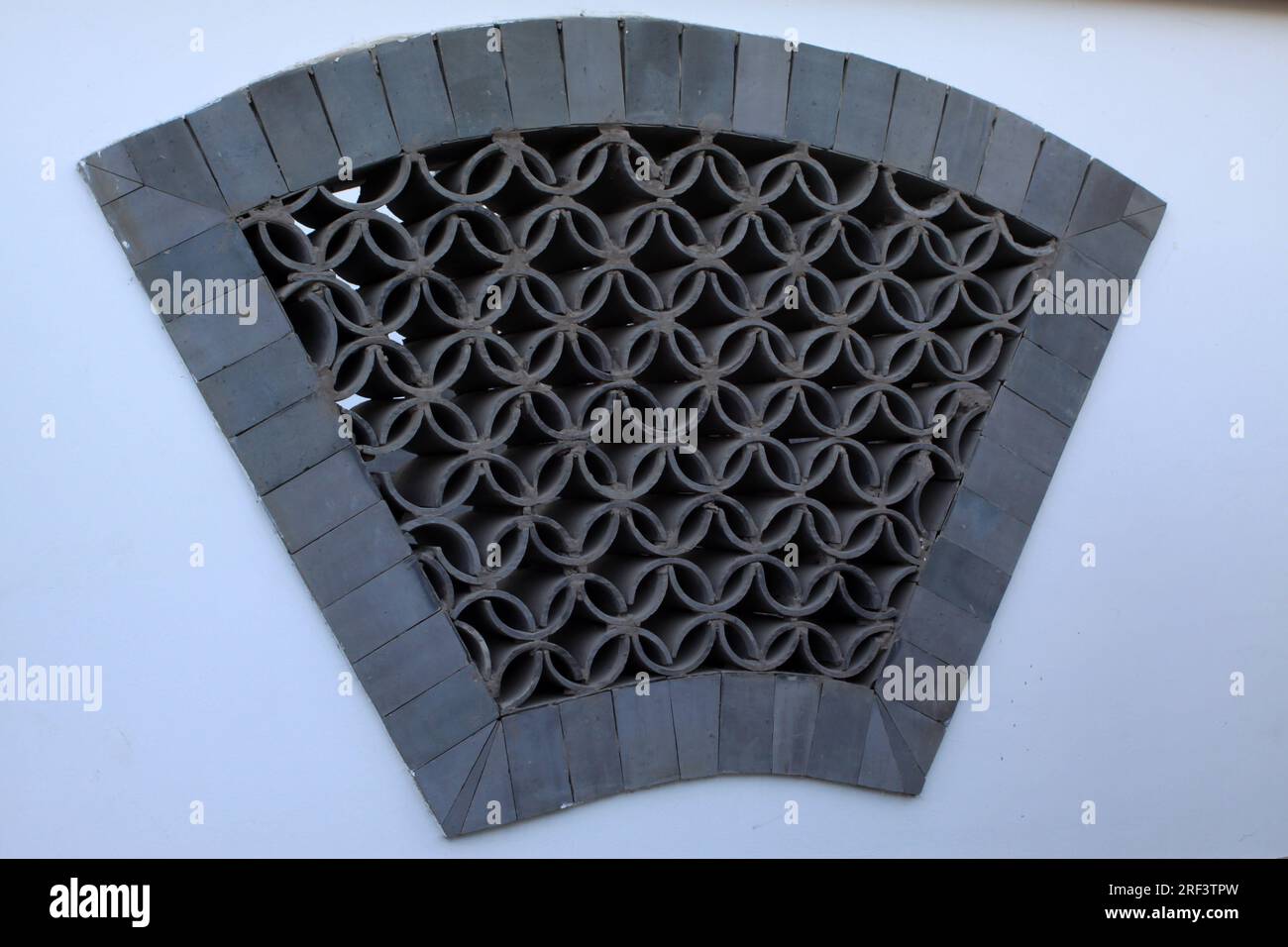 antique buildings tracery wall Stock Photo - Alamy