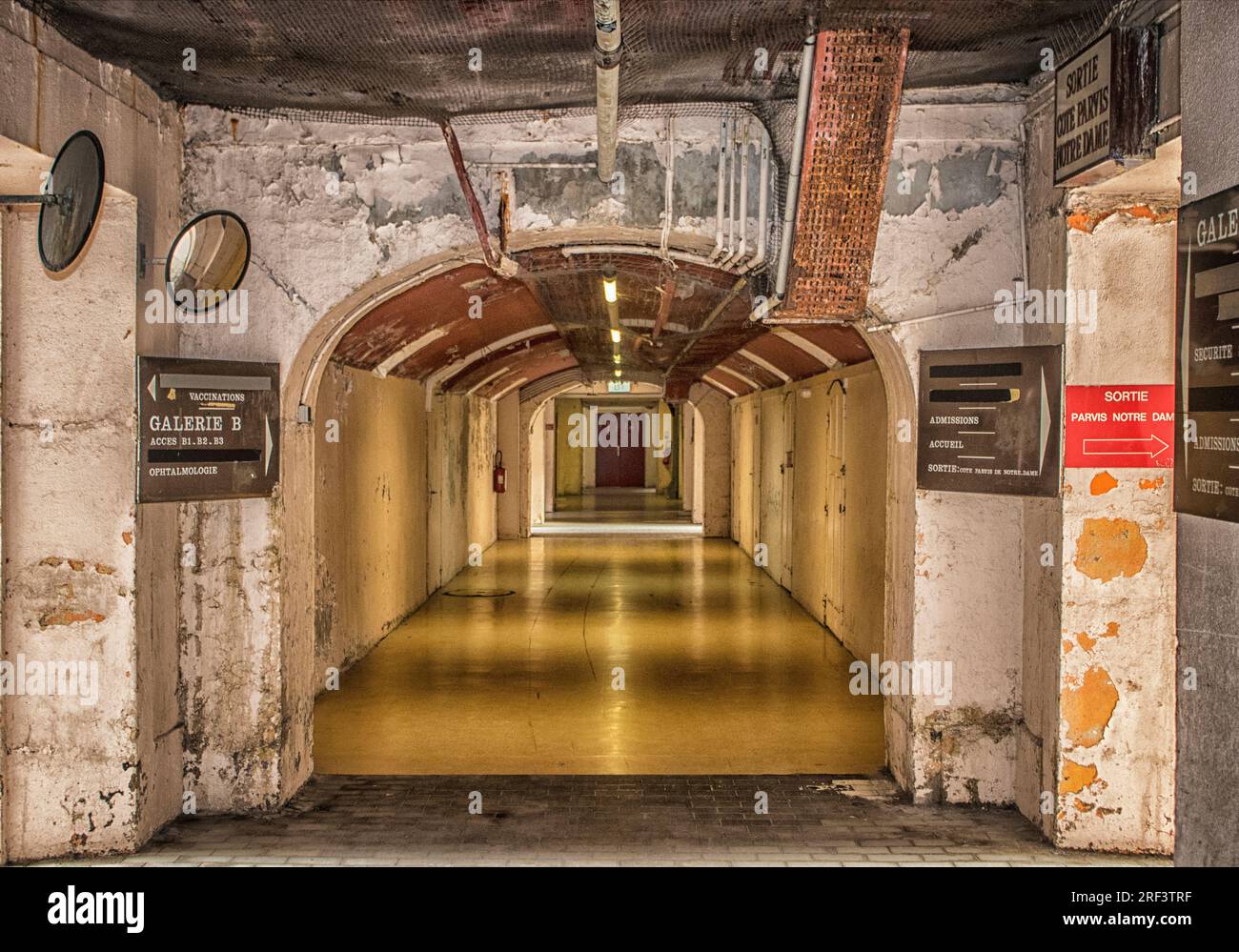 One of the many tunnels underneath the (now defunct) Paris Mental ...