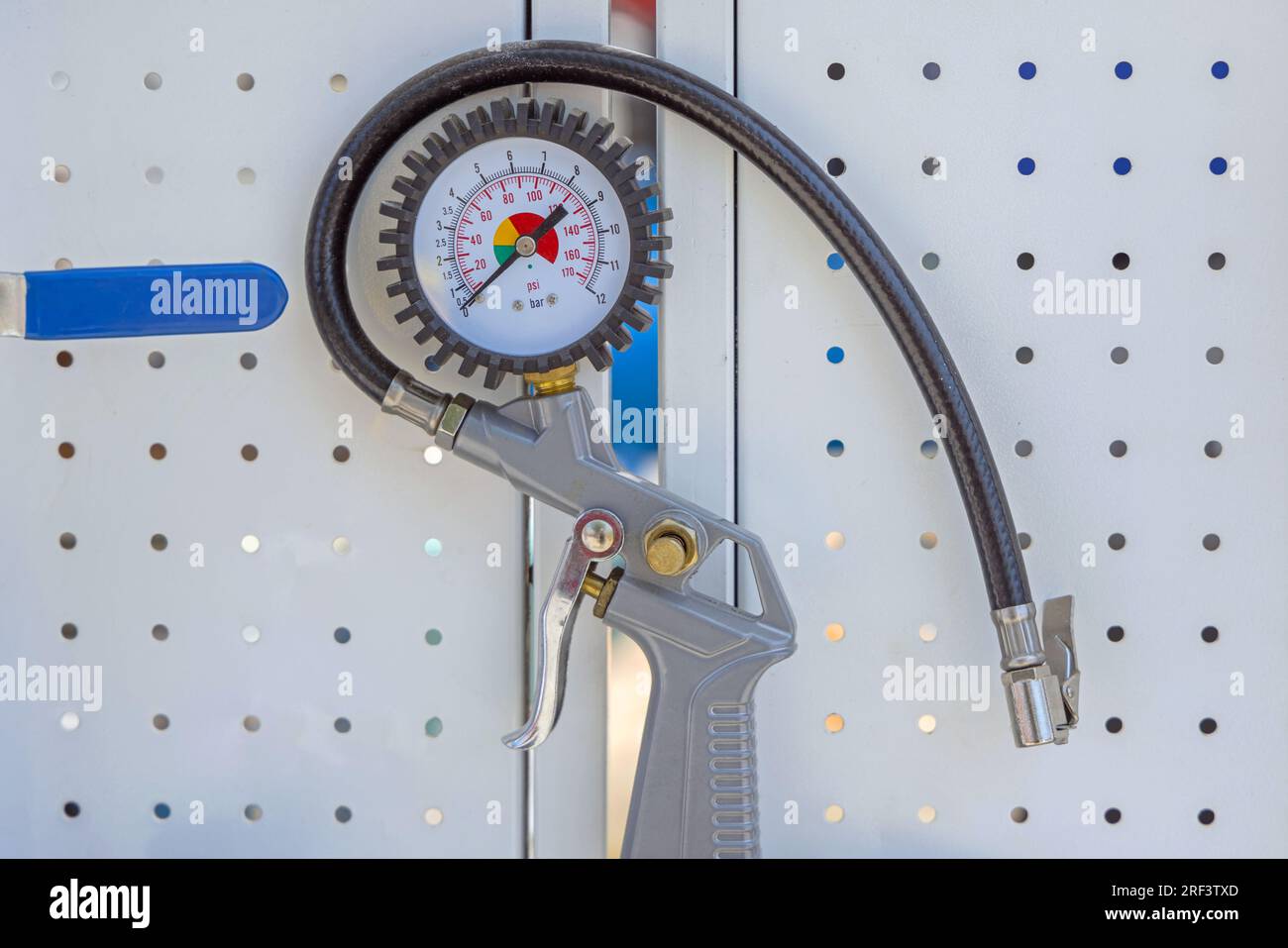 Tire Air Pressure Manometer Gauge Flexible Hose Car Equipment Stock ...