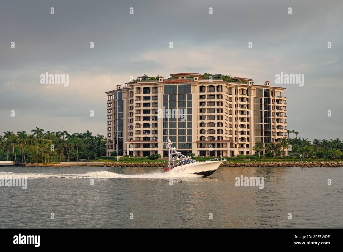seaside downtown cityscape outdoor with boat. photo of downtown ...