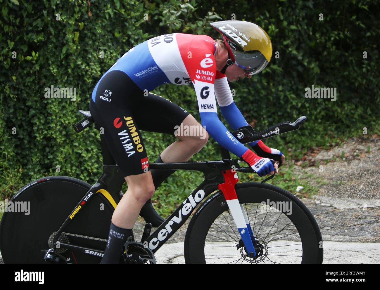 Tour de france 2023 jumbo visma hi-res stock photography and images - Alamy