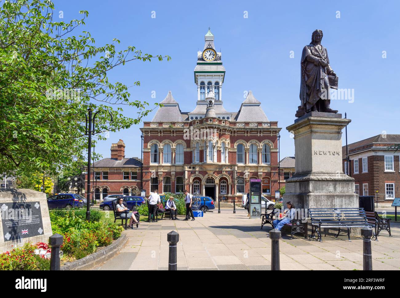 Grantham Lincolnshire Sir Isaac Newton statue by William Theed on St ...