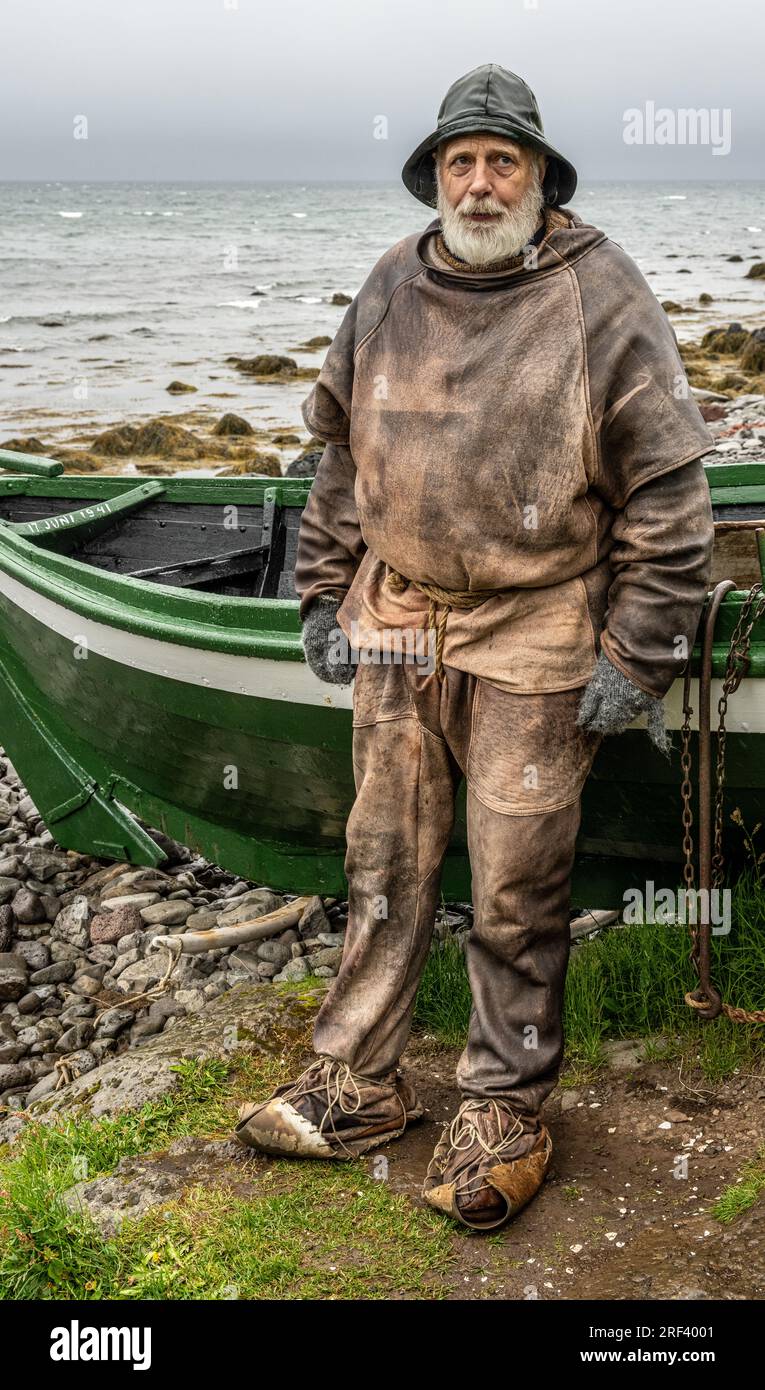 Fisherman in original 19th Century bad weather clothing, Ósvör maritime ...