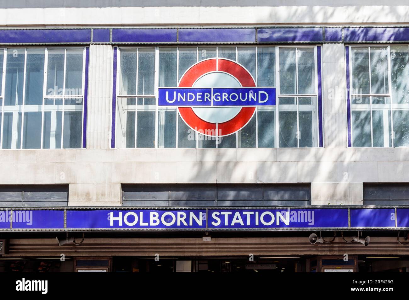Sign above Holborn tube station on the Piccadilly and Central lines of ...