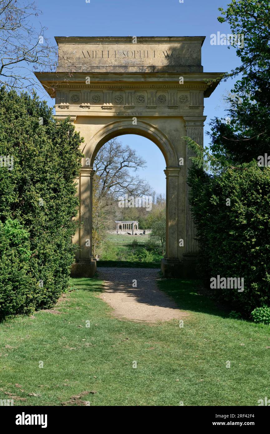 Stowe landscape garden buckinghamshire hi-res stock photography and ...