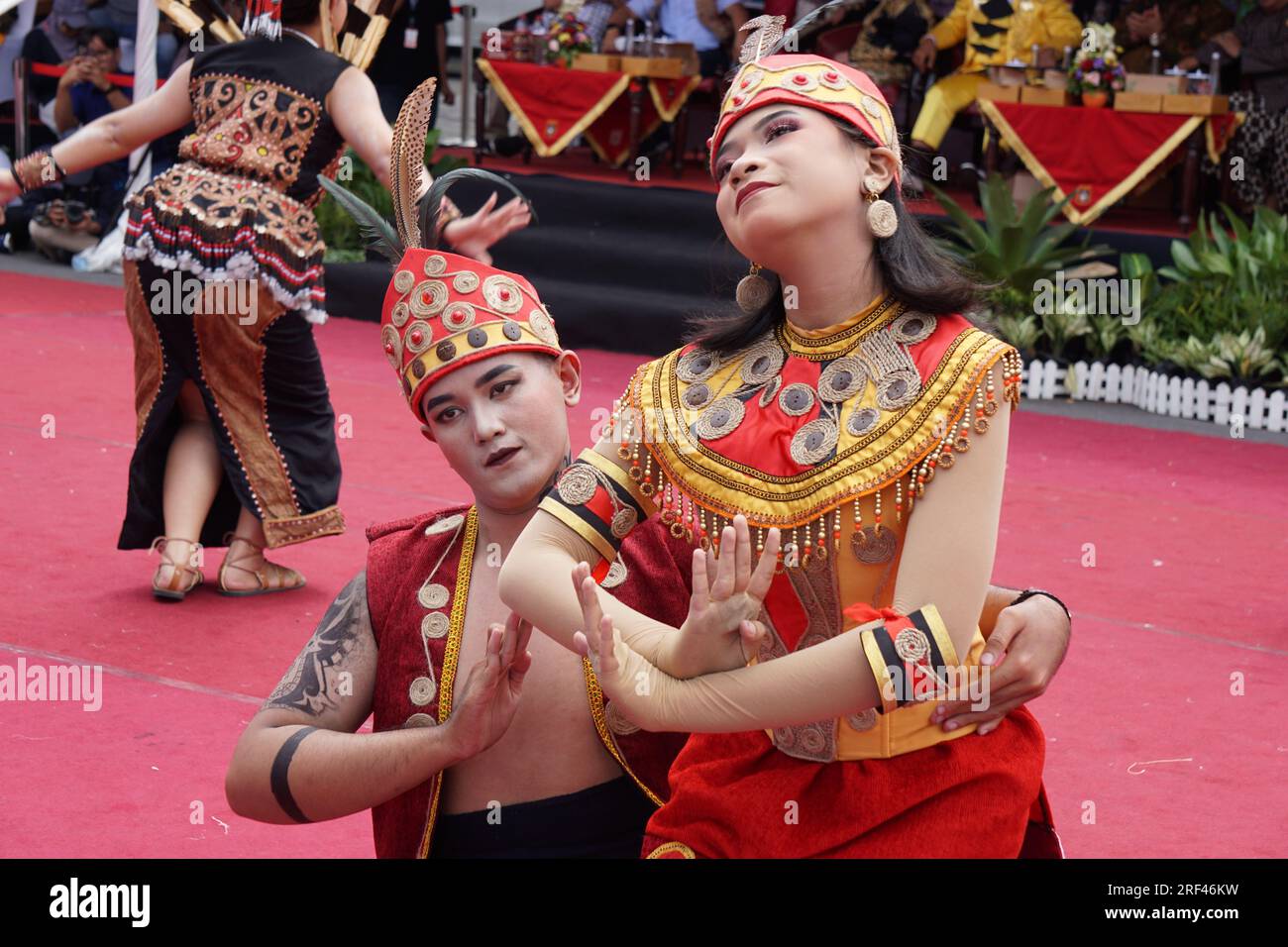 Tari ruai hi-res stock photography and images - Alamy