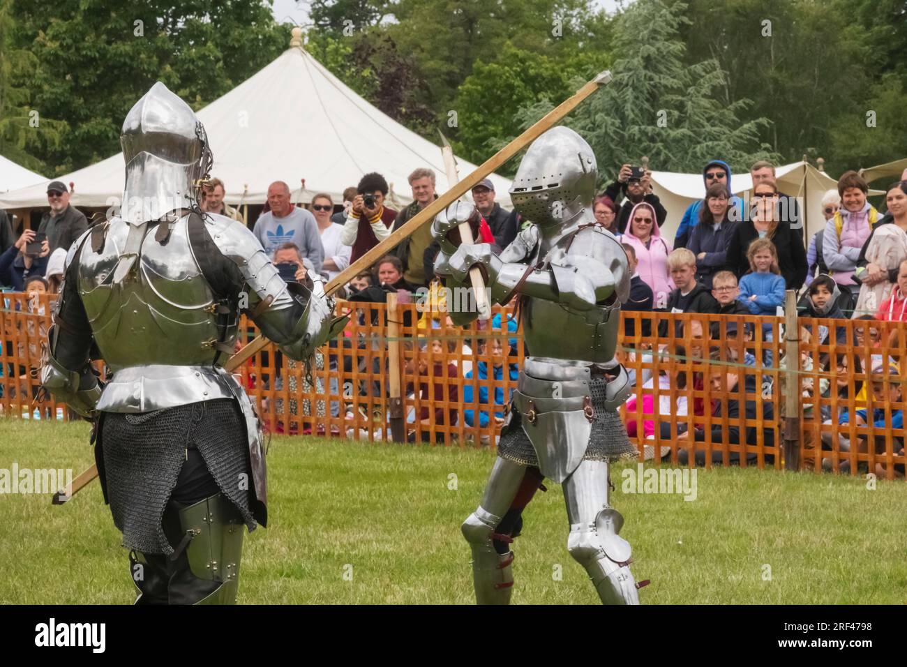 England, Kent, Maidstone, Leeds, Leeds Castle, Medieval Festival, Foot ...