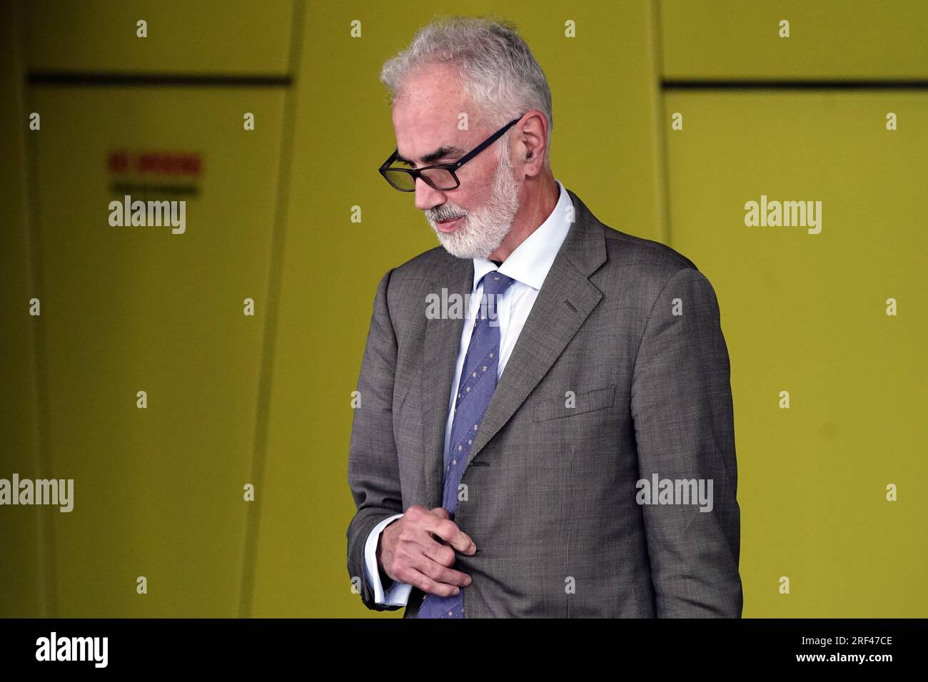 Commander Julian Bennett outside a Metropolitan Police misconduct ...