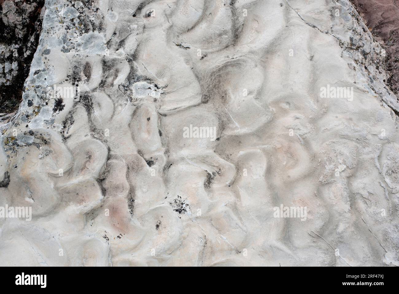 Ripple marks are sedimentary structures that indicate agitation by ...