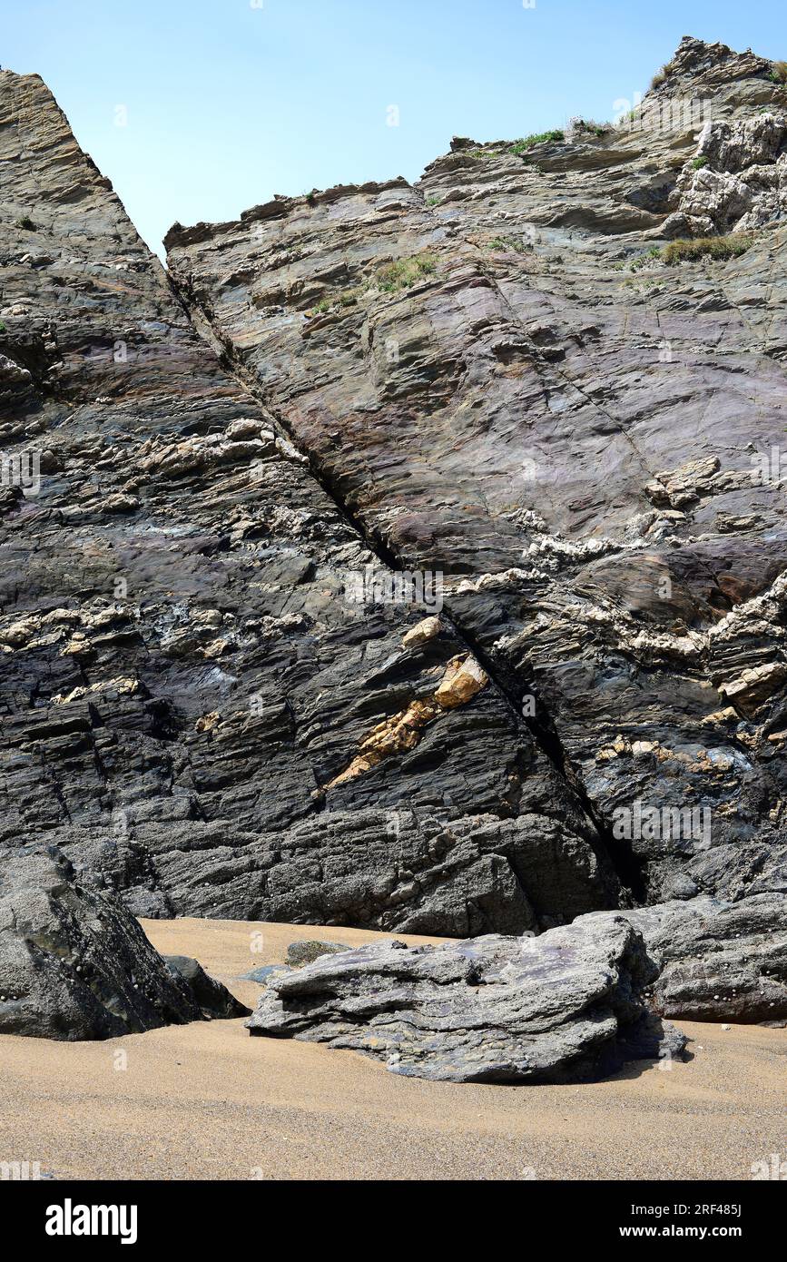 Normal fault hi-res stock photography and images - Alamy