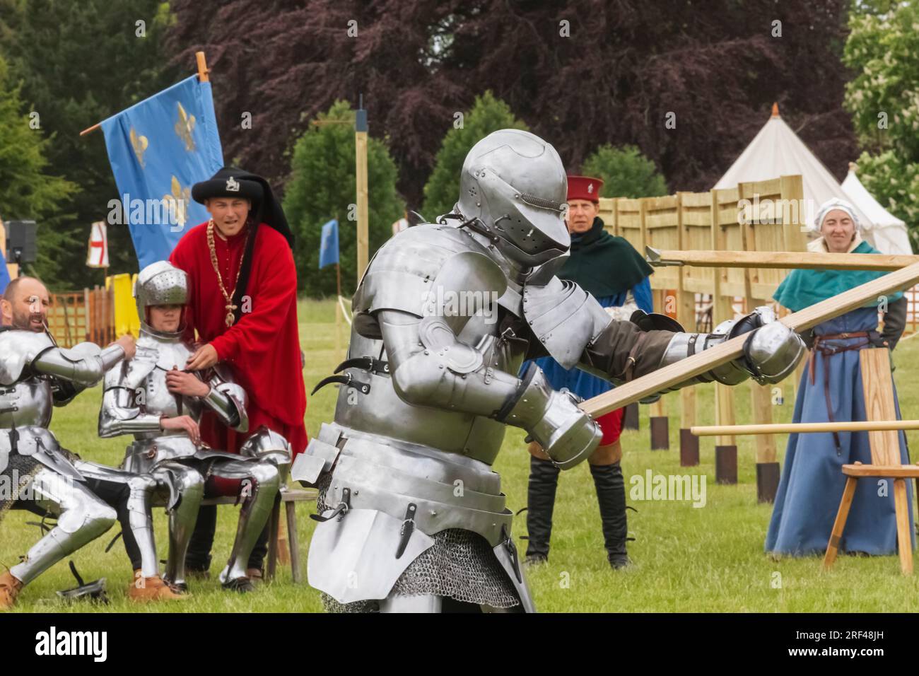 England, Kent, Maidstone, Leeds, Leeds Castle, Medieval Festival, Foot ...