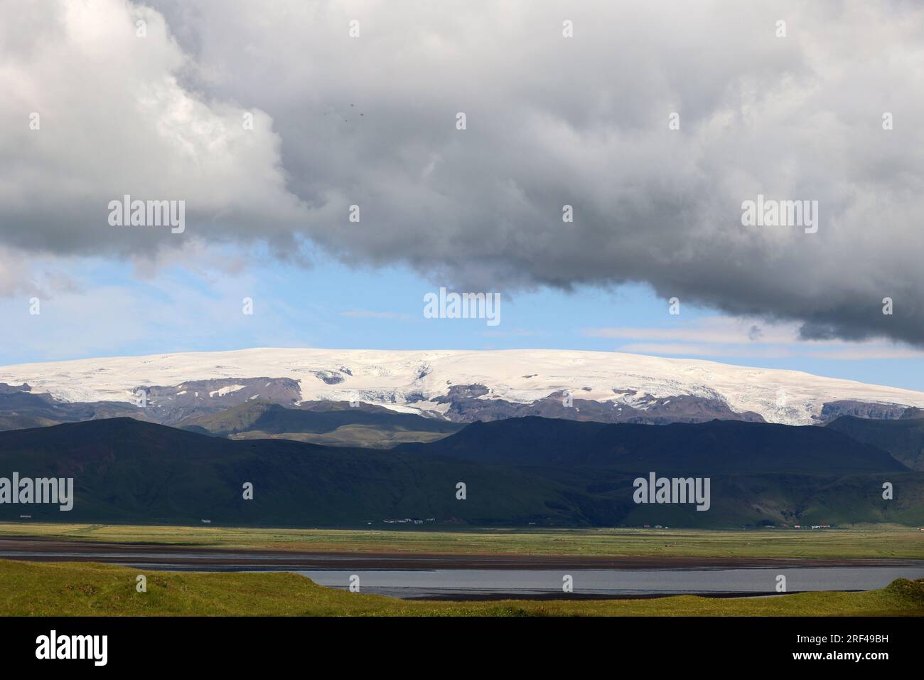 View of the Katla-Volcano-Iceland Stock Photo - Alamy