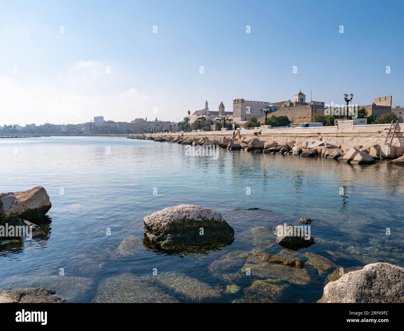 Waterfront of Lungomare Imperatore Augusto street in Bari, Italy in ...