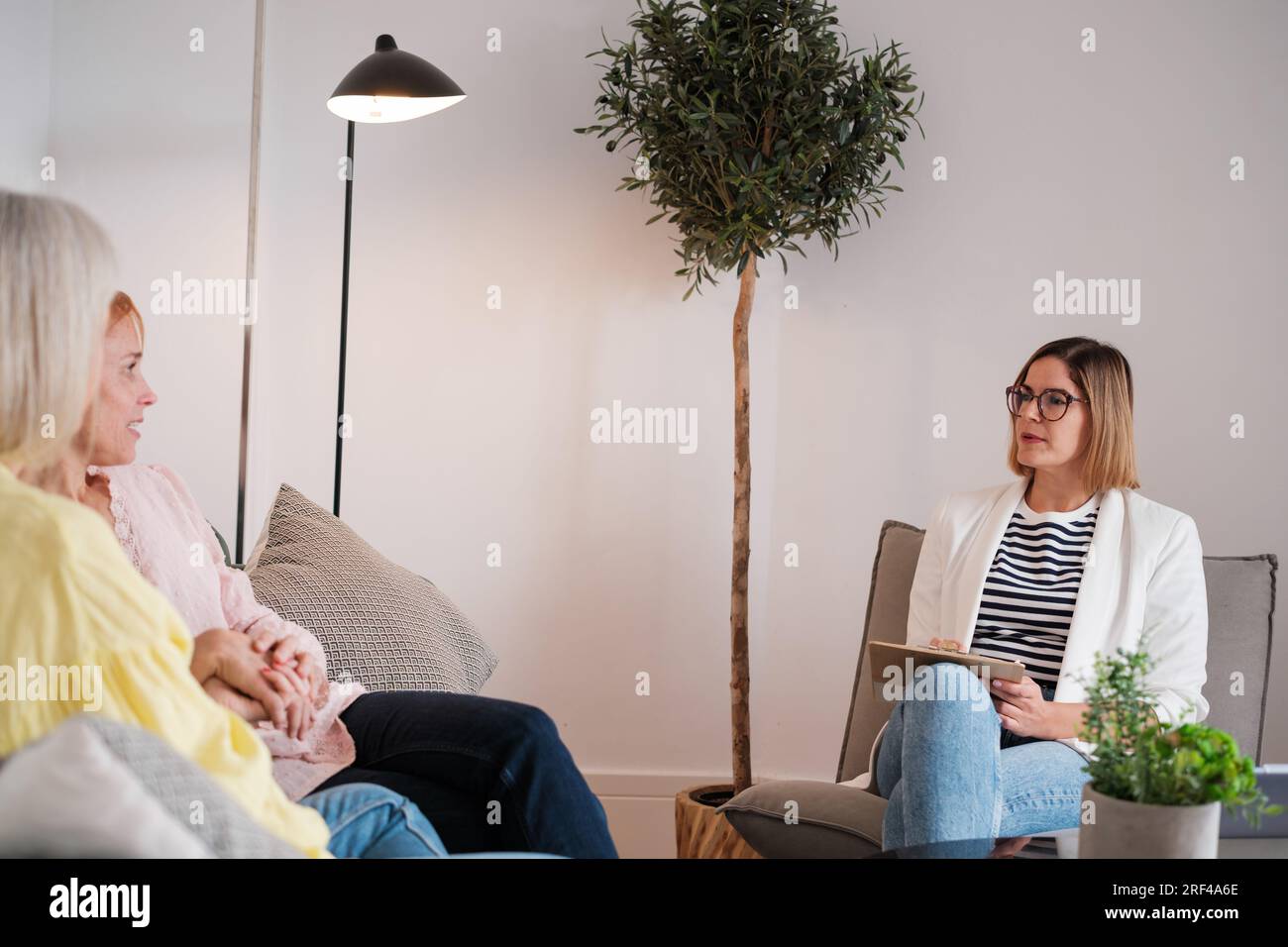 Psychological couples therapy for a couple of middle-aged women ...