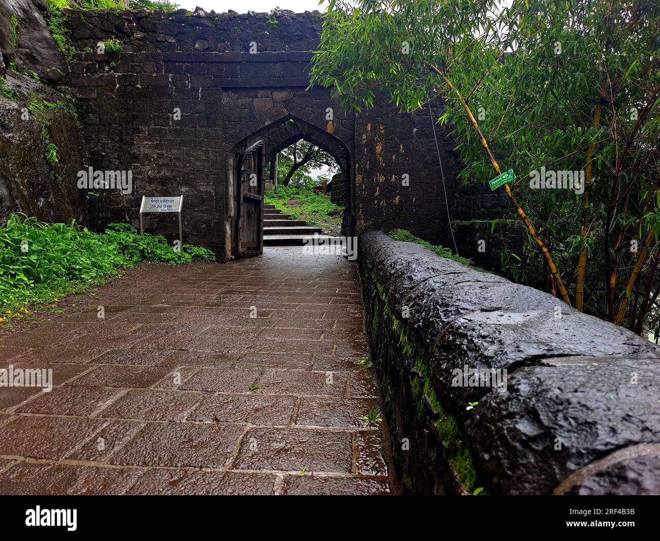 27 July 2023, Shivneri Fort is a 17th-century military fortification ...