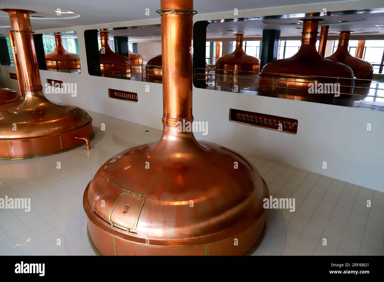 Vintage copper kettle in brewery. Traditional copper distillery tanks ...