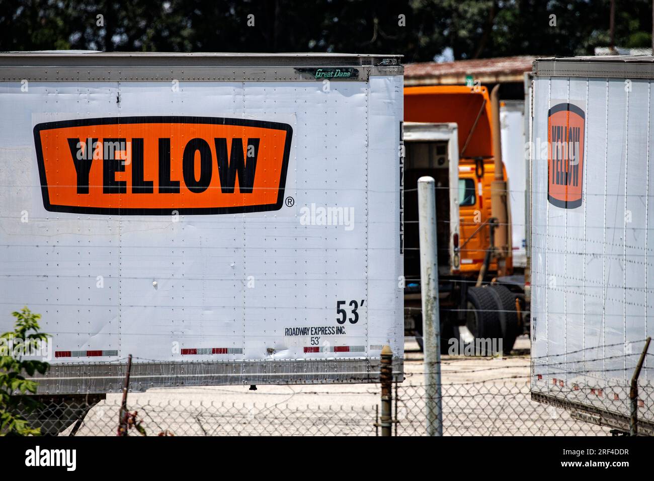 Yellow Trucking Logo
