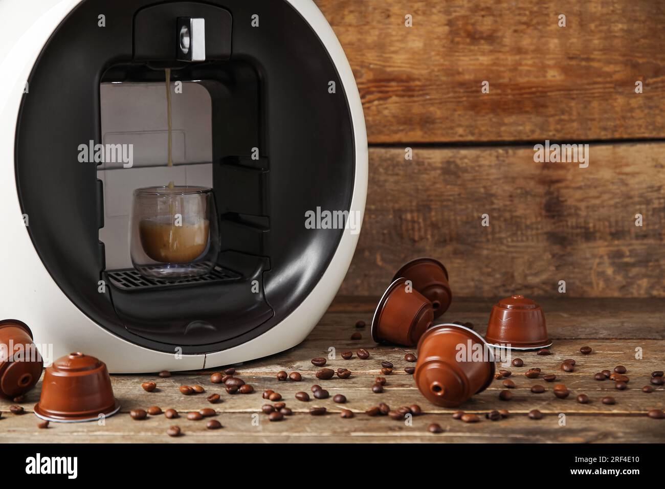 Empty coffee pod hi-res stock photography and images - Alamy